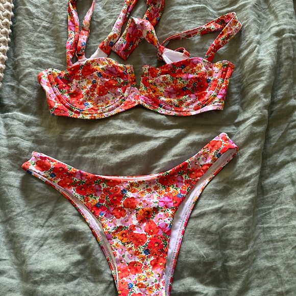 Monday Swimwear | Swim | Monday Swimwear Set Sz L Nwot | Poshmark